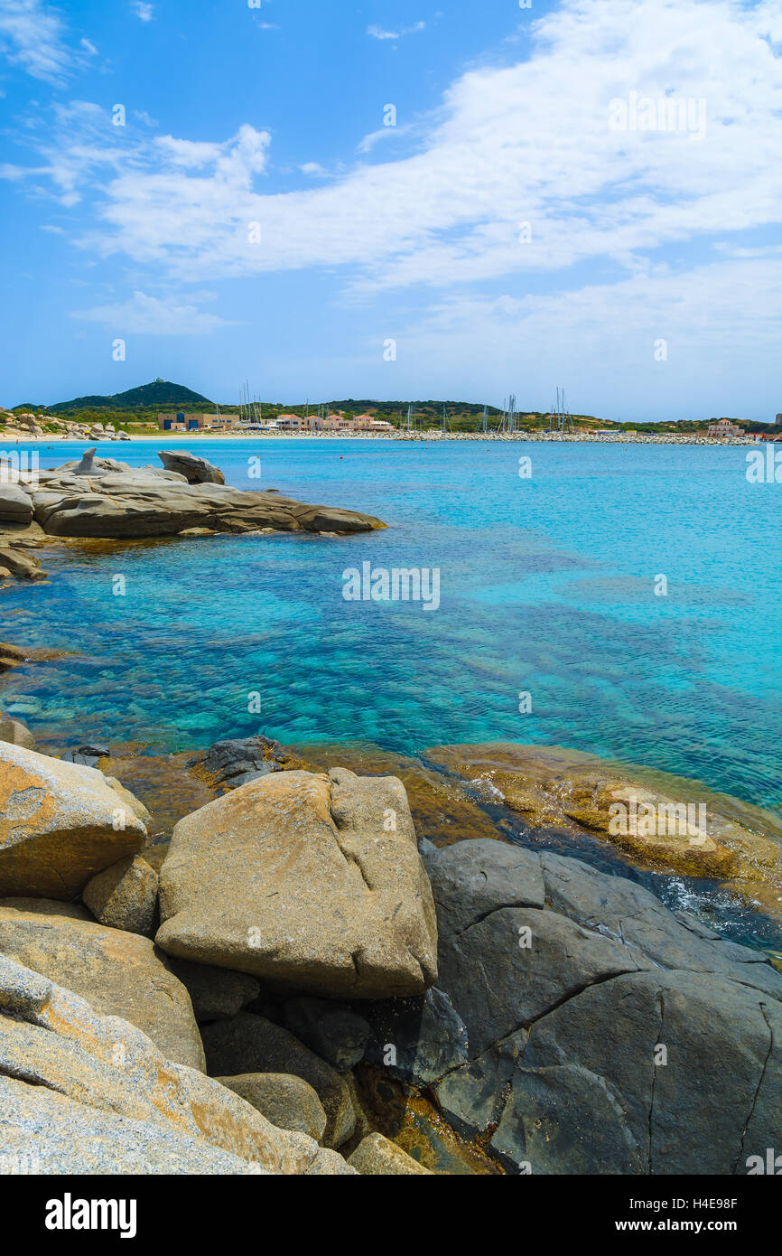 Beach rocks turquoise water hi-res stock photography and images - Alamy