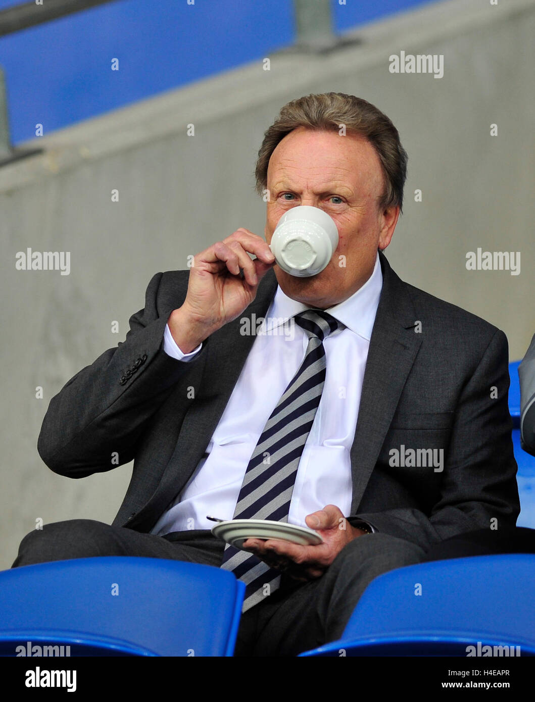 Cardiff City manager Neil Warnock sips on a cup of tea before the Sky ...