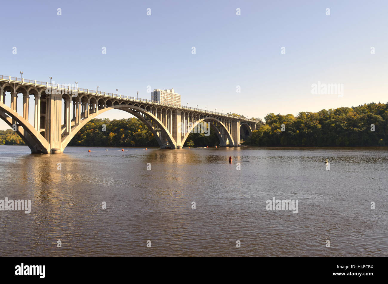 Ford Parkway Bridge in Minnesota Stock Photo - Alamy