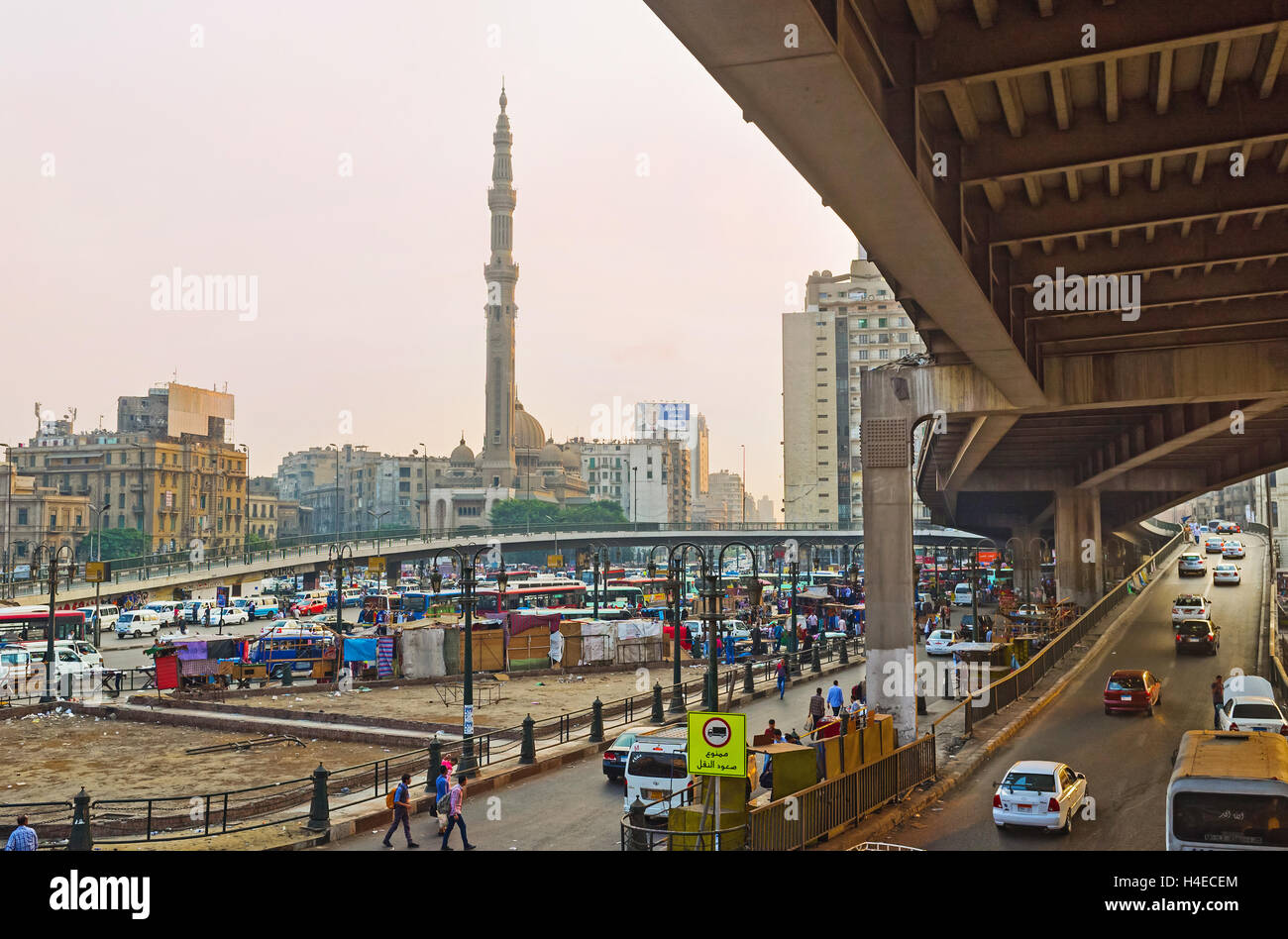 The Ramses Square is the busiest place in Cairo, here locates railway ...