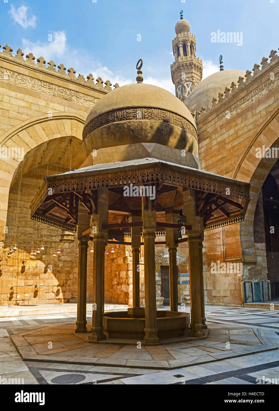 The ablution fountain with the beautiful dome decorated with islamic ...