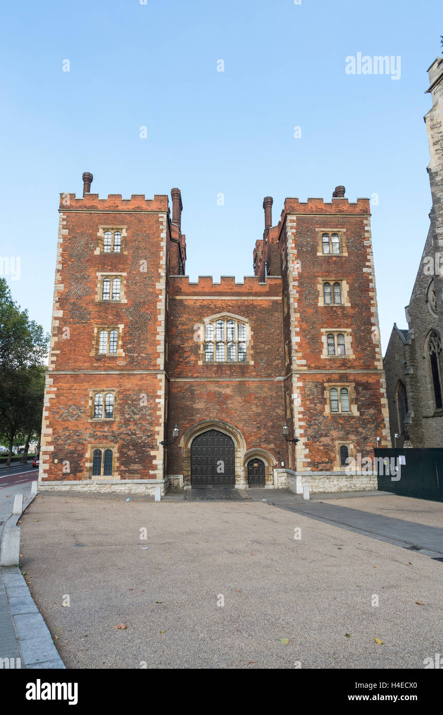 Mortons tower hi-res stock photography and images - Alamy