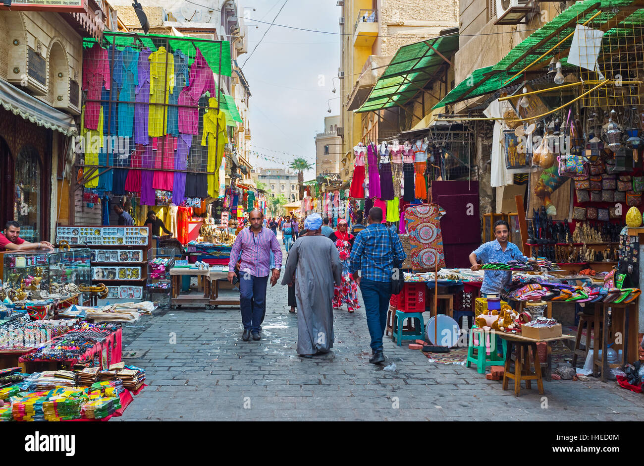 The Khan El-Khalili souq (market) offers goods on each taste and price ...