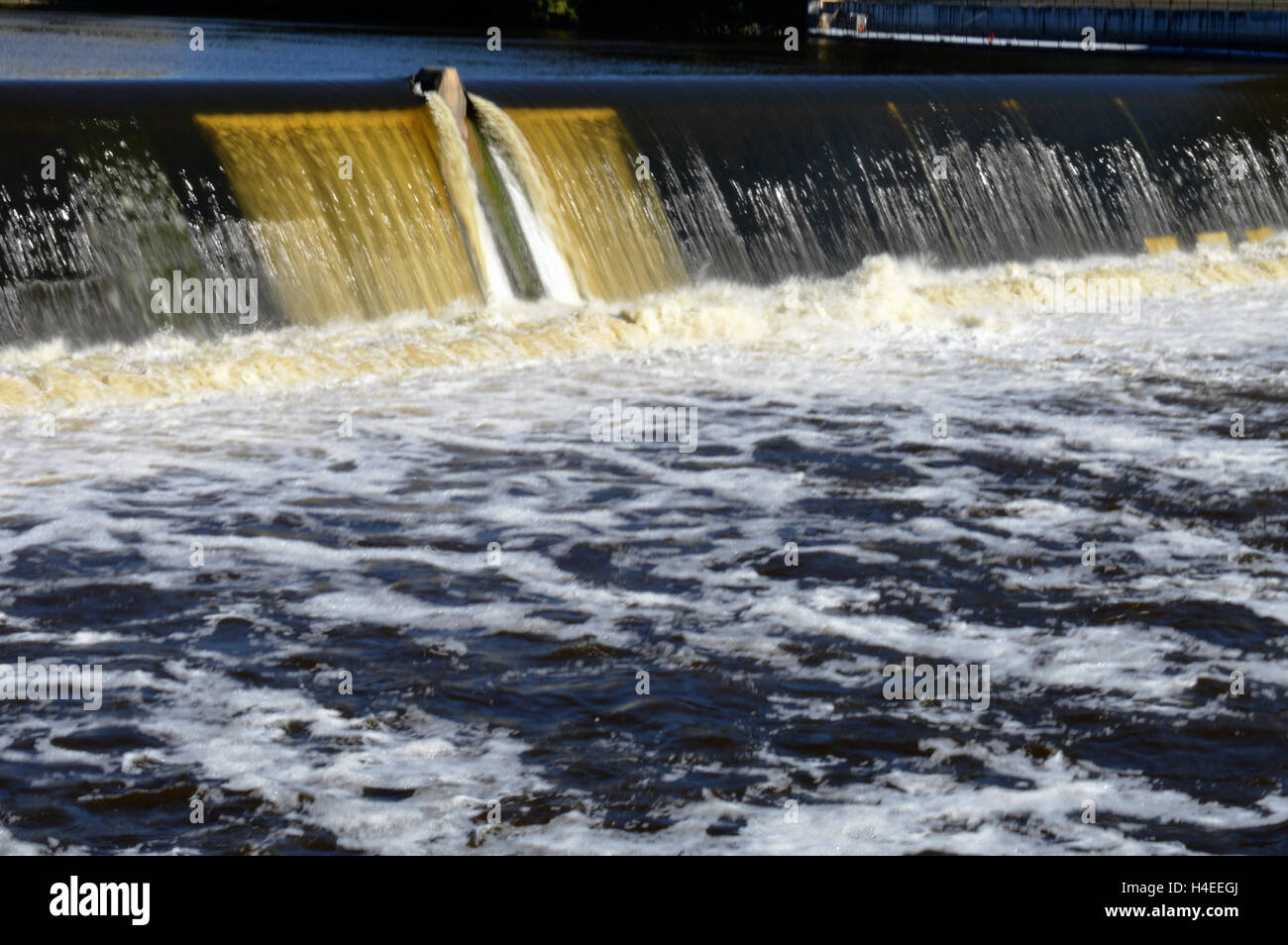 Waterfall at the Ford Dam in Minneapolis Minnesota Stock Photo - Alamy