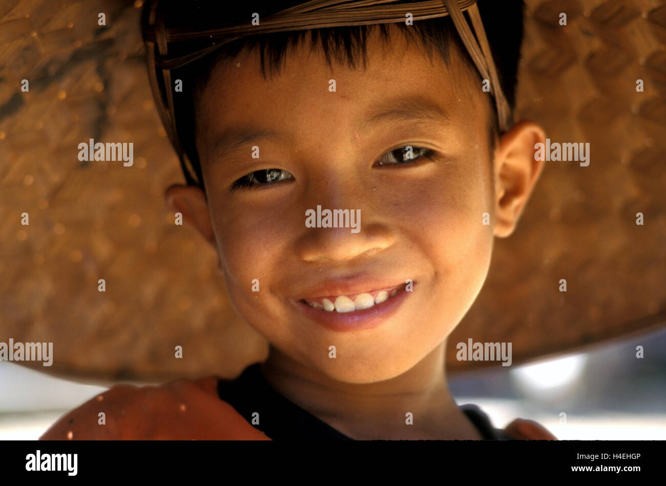 Happy lao boys hi-res stock photography and images - Alamy