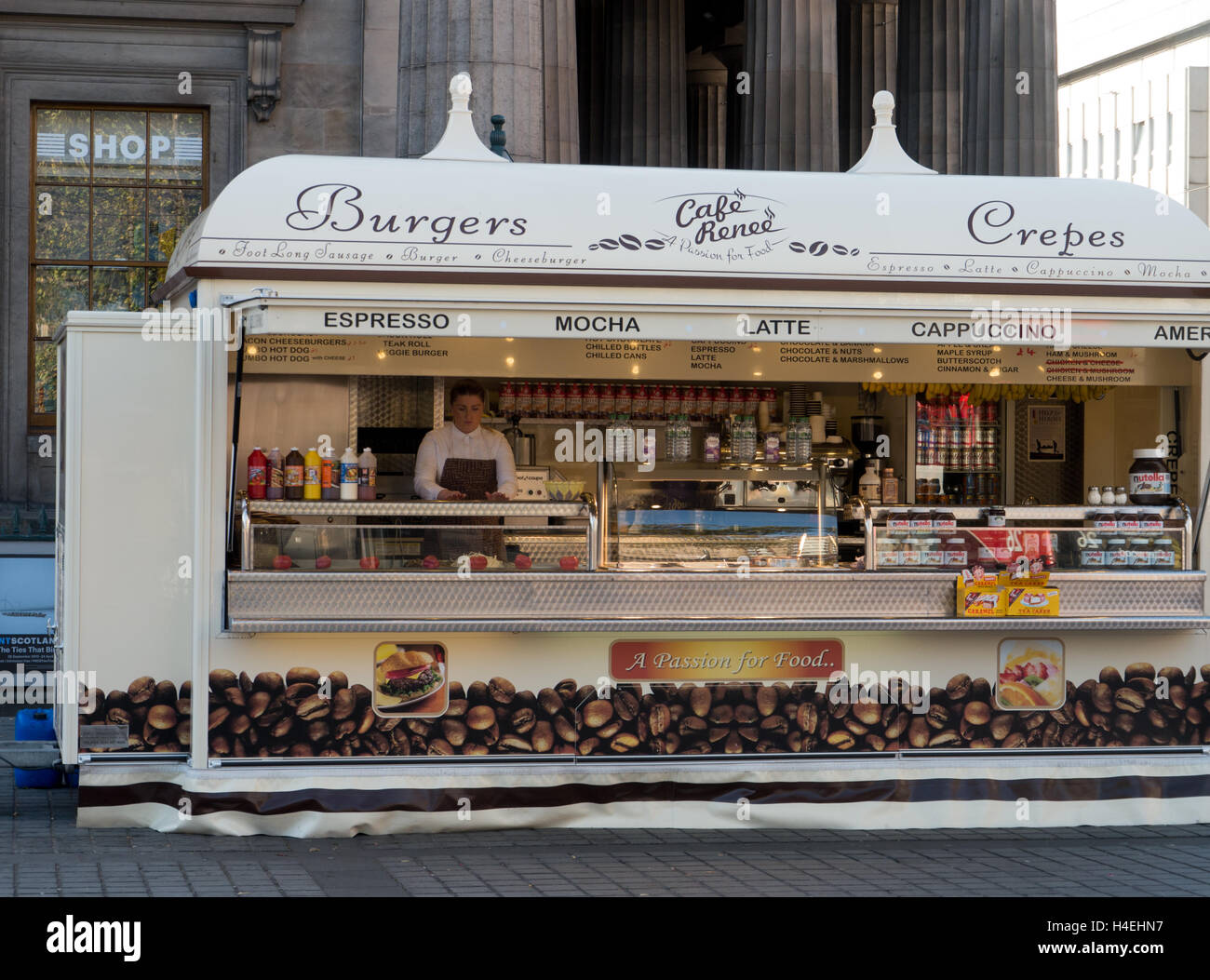 Caravan cafe hi-res stock photography and images - Alamy