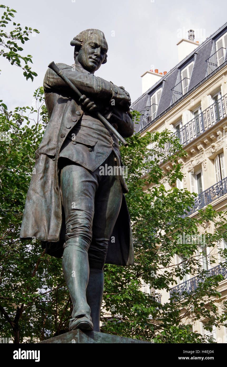 Statue of beaumarchais hi-res stock photography and images - Alamy