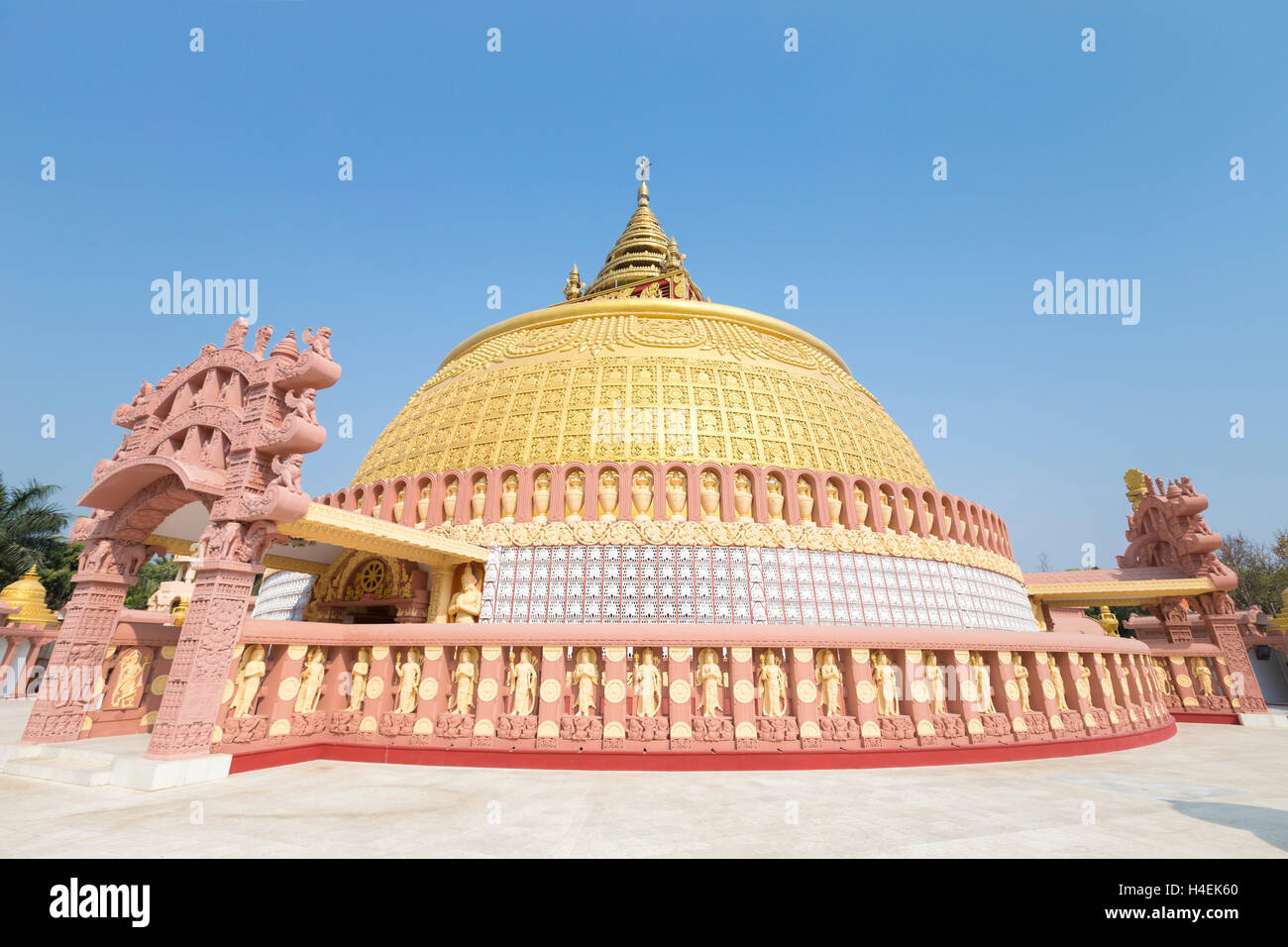 Golden stupa at Sitagu International Buddhist Academy in Sagaing near ...