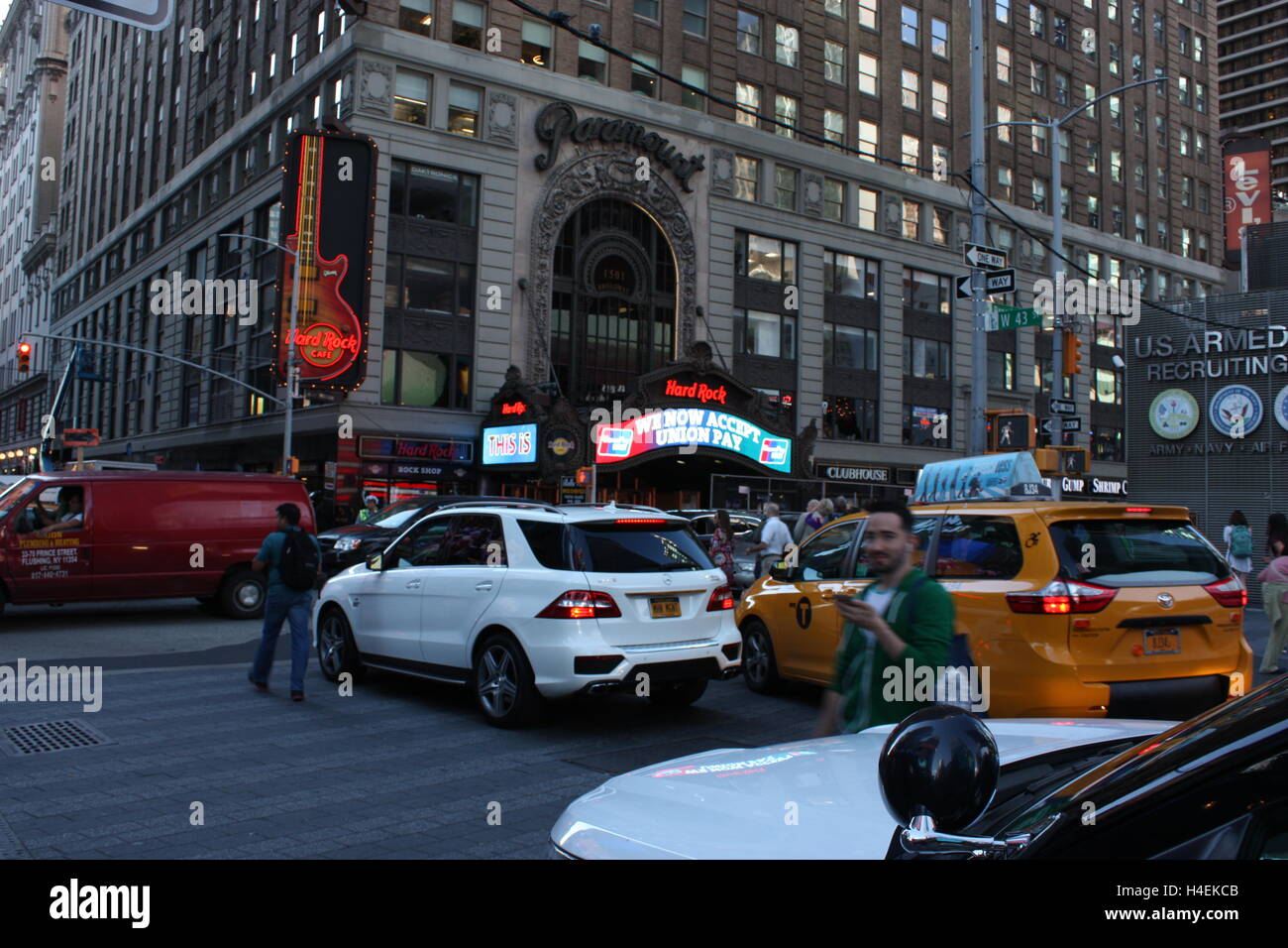 Times Square traffic outside the Hard Rock Cafe Stock Photo - Alamy