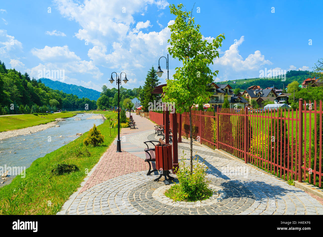 Sunny promenade hi-res stock photography and images - Alamy