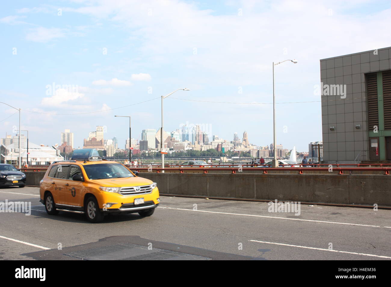Chicago taxi hi-res stock photography and images - Alamy