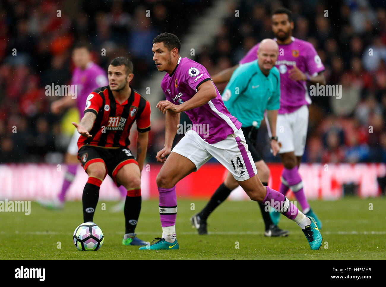 Hull City's Jake Livermore (riht) and AFC Bournemouth's Jack Wilshere ...