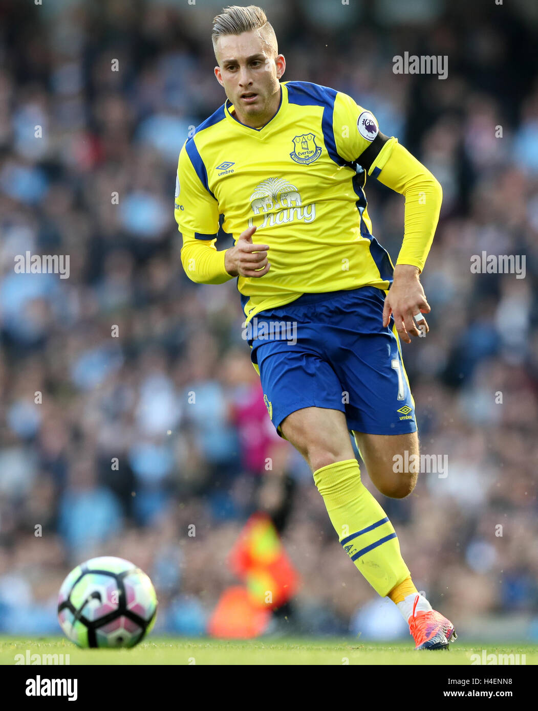 Everton's Gerard Deulofeu during the Premier League match at the Etihad ...