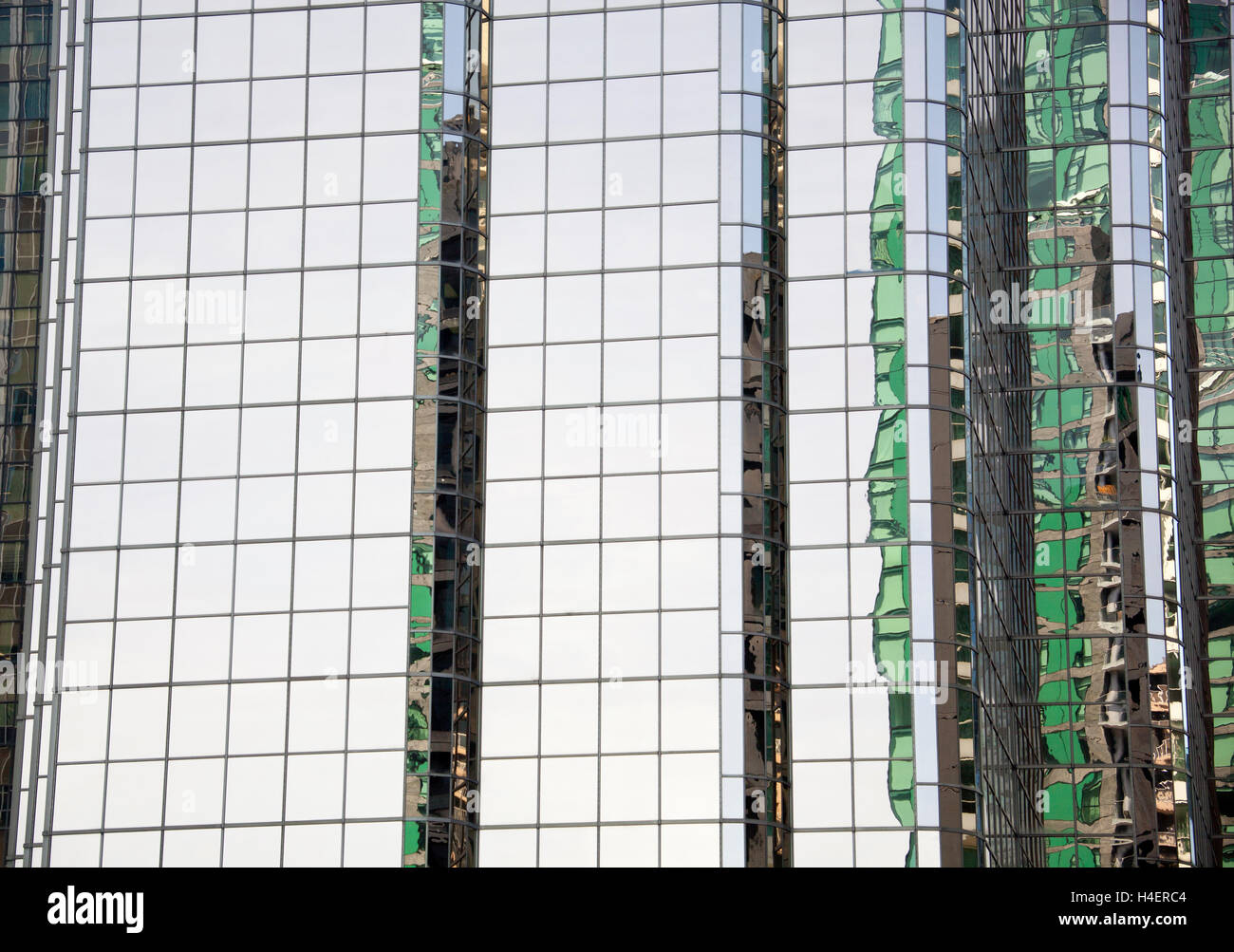 Glass covered building hi-res stock photography and images - Alamy