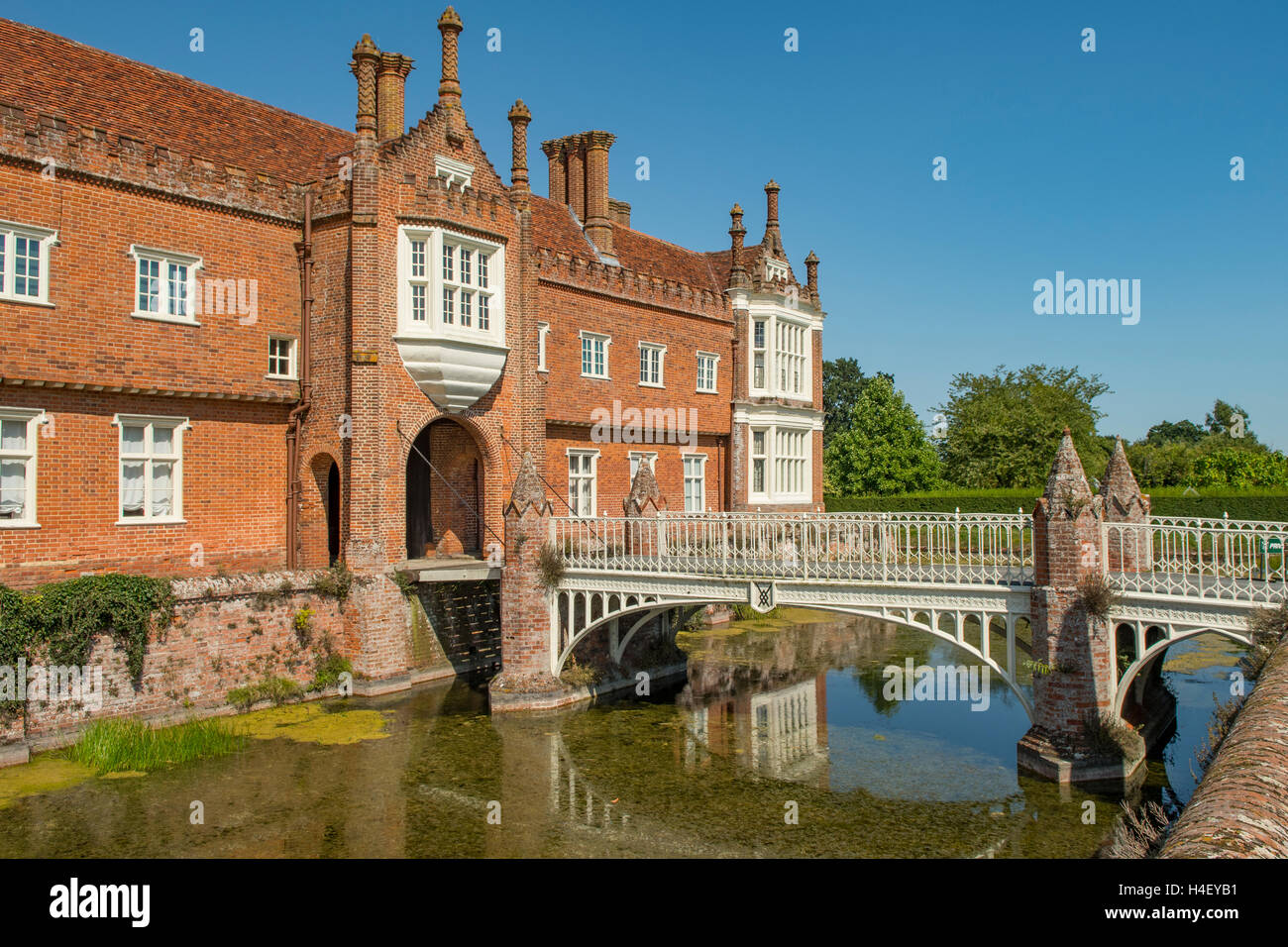 Helmingham hall hi-res stock photography and images - Alamy