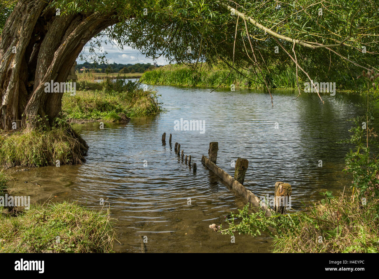 Suffolk england river stour hi-res stock photography and images - Alamy