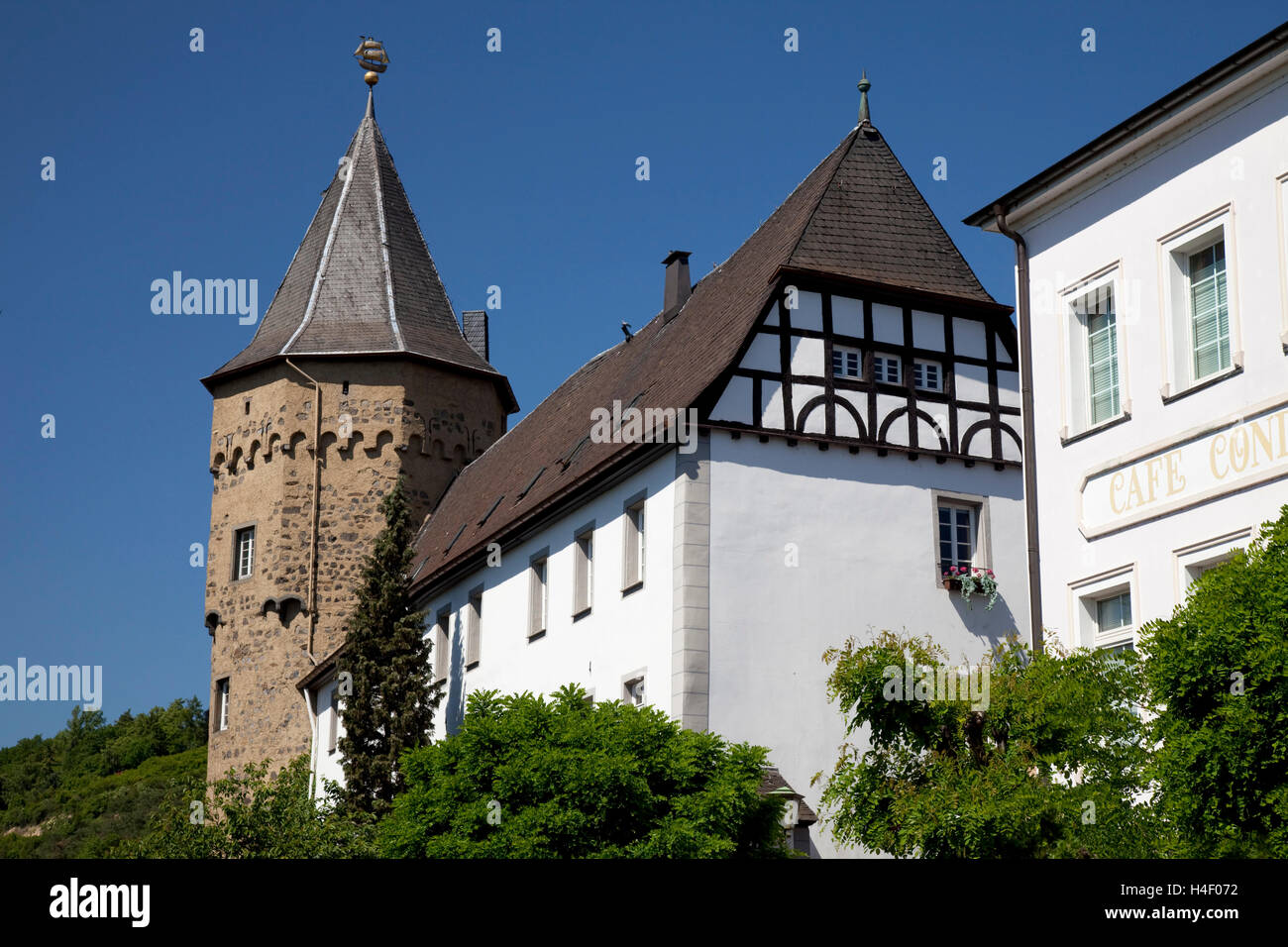 Linz castles hi-res stock photography and images - Alamy