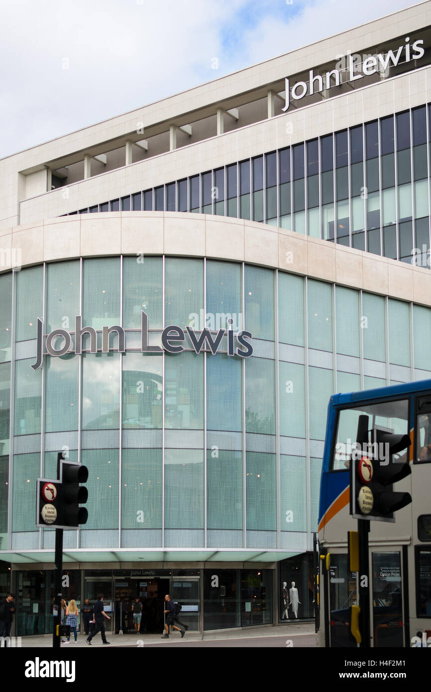 Department store facade hi-res stock photography and images - Alamy