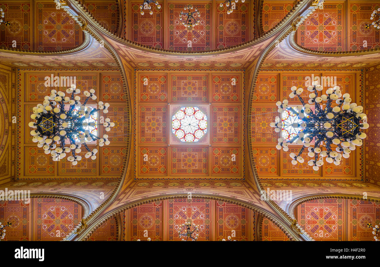Ceiling of the Great Synagogue in Dohany Street, Budapest. Tabakgasse ...