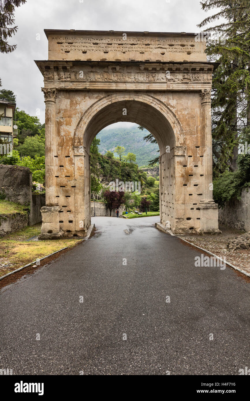 Triumphal Arch of Augustus (8 BC), Susa, Piedmont, Italy Stock Photo ...