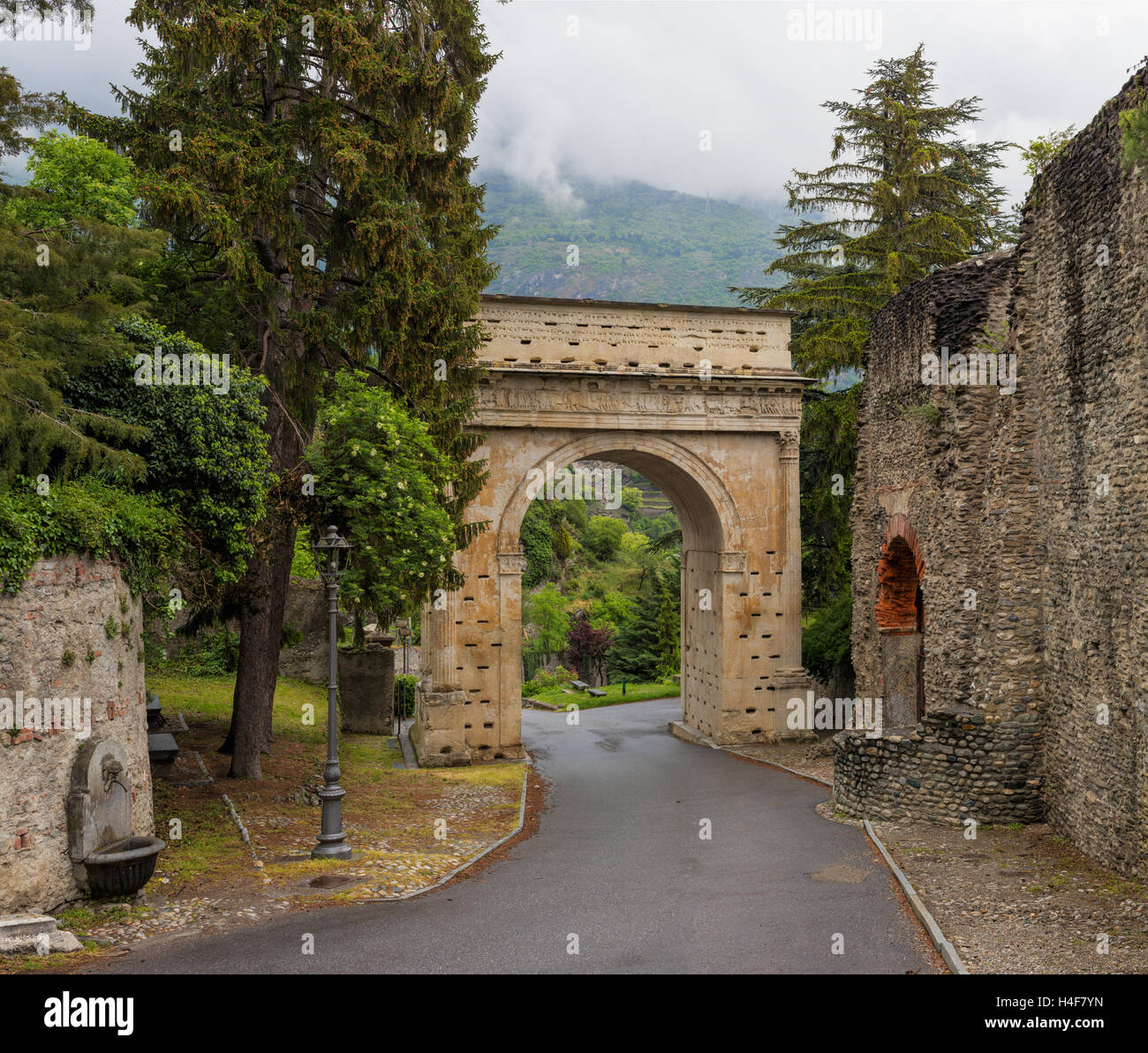 Triumphal Arch of Augustus (8 BC), Susa, Piedmont, Italy Stock Photo ...
