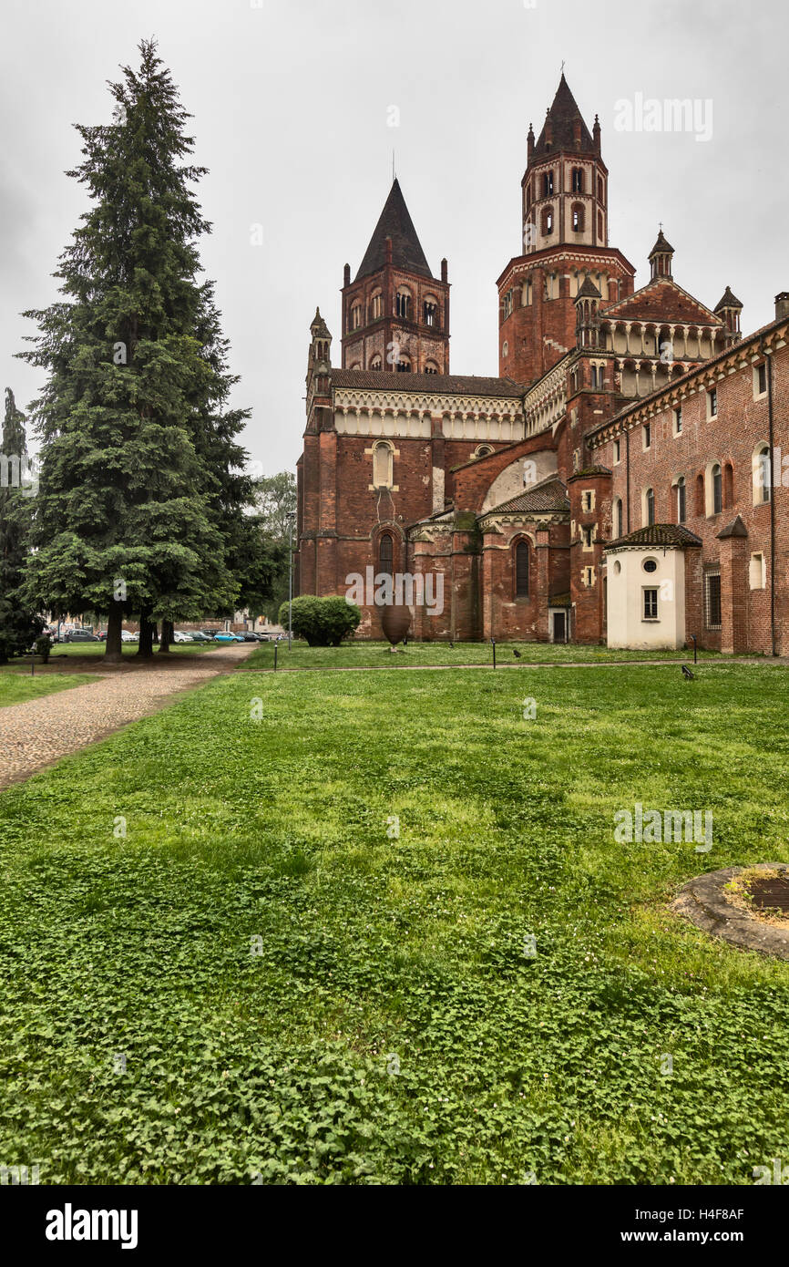 Basilica di Sant'Andrea, abbey church, Vercelli, Piedmont, Italy Stock ...