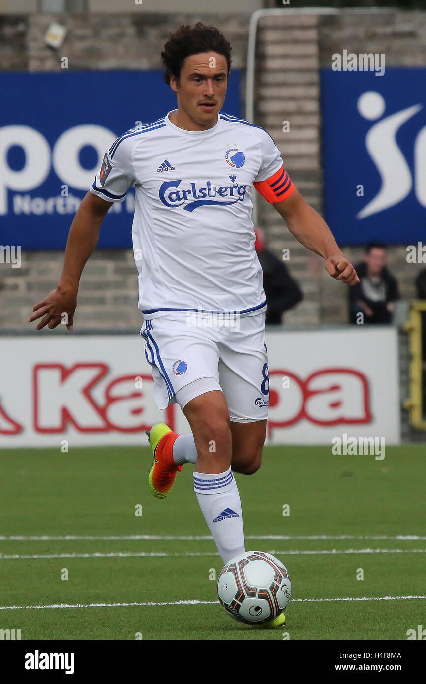 Thomas delaney footballer hi-res stock photography and images - Alamy