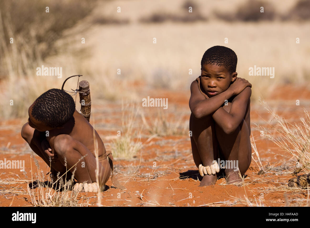 Bushman africa family hi-res stock photography and images - Alamy