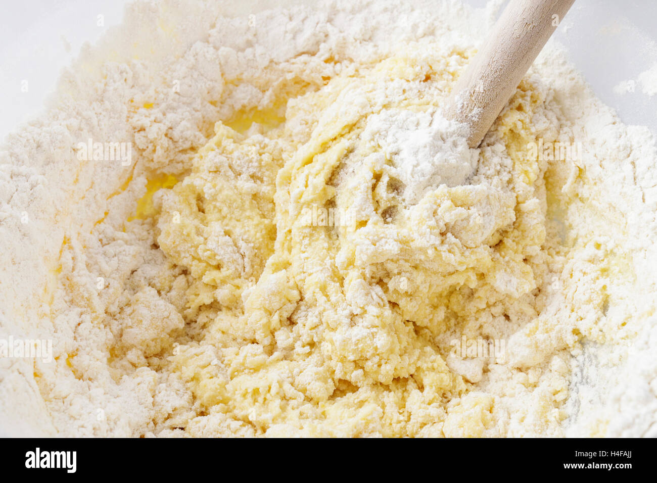 Steps of making cake. Cooking time Stock Photo - Alamy