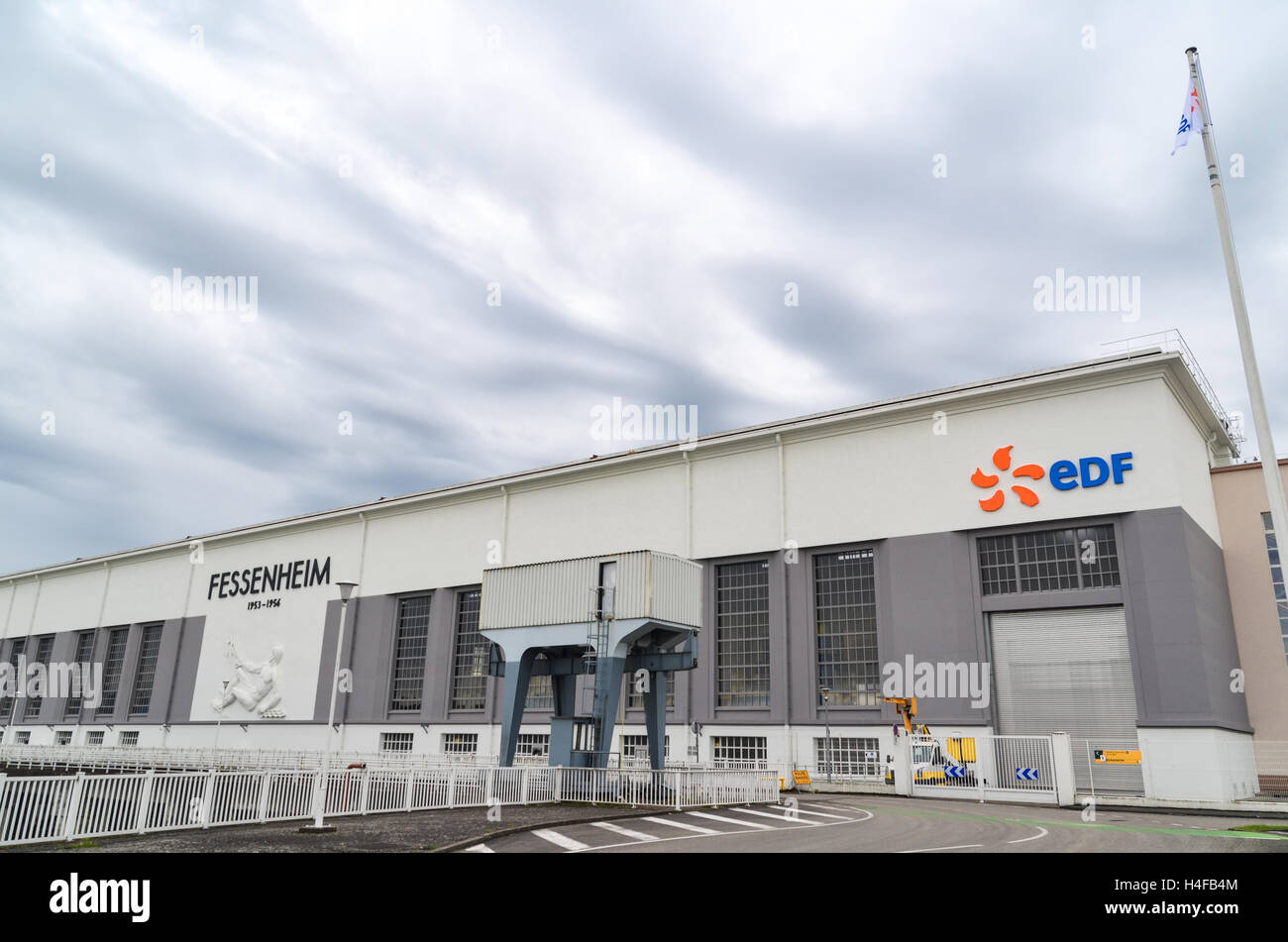 Engie edf hydro power plant hi-res stock photography and images - Alamy