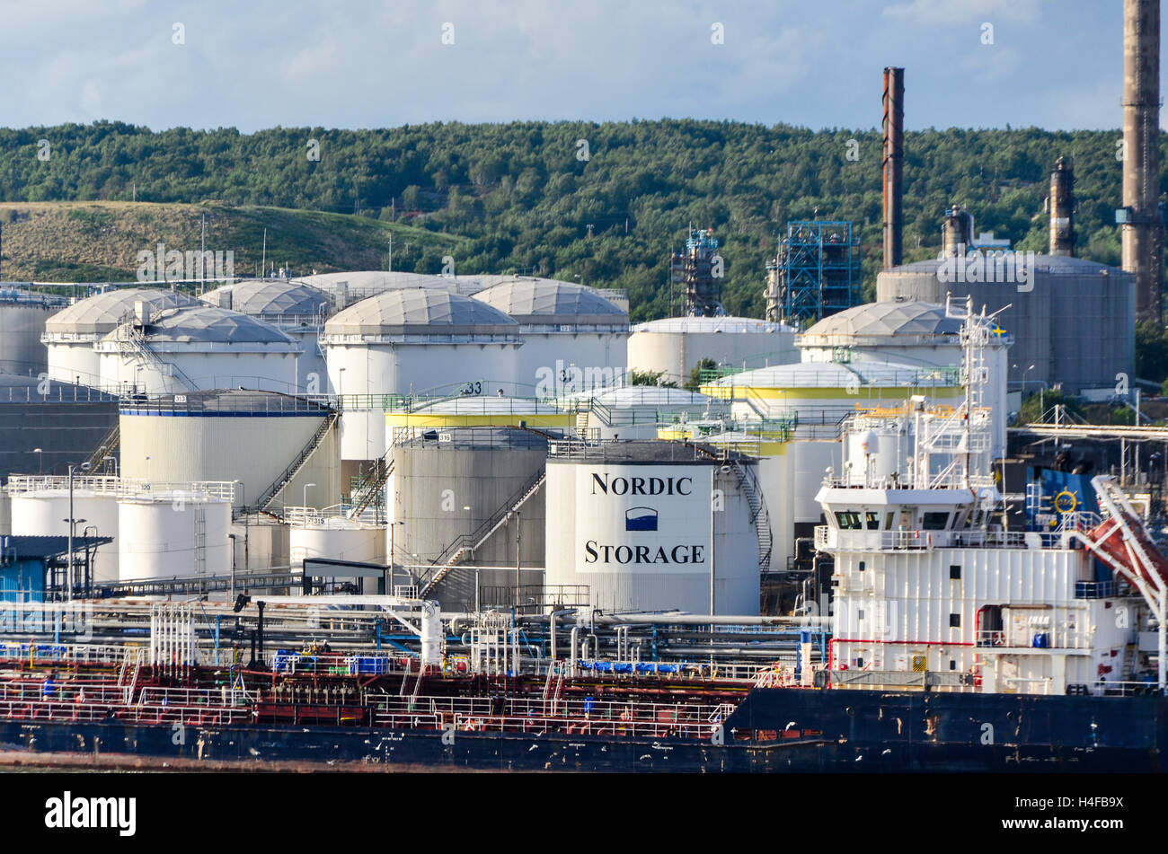 Oil storage tanks in Goteborg/Gothenburg, Sweden Stock Photo - Alamy
