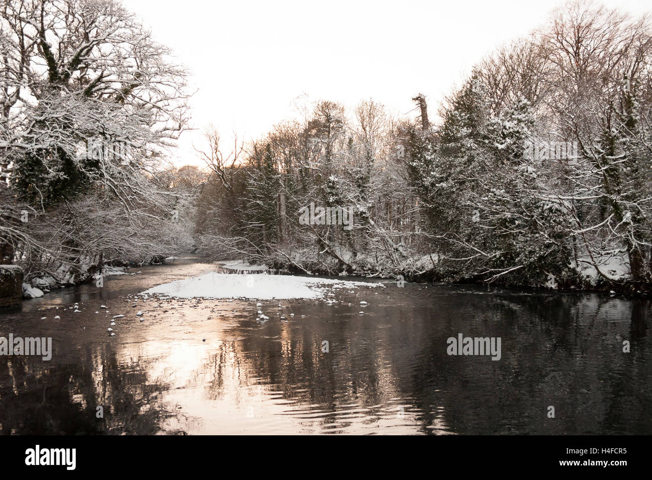 winter snow river landscape Stock Photo - Alamy