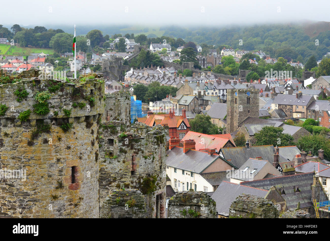 External walls of conwy castle hi-res stock photography and images - Alamy