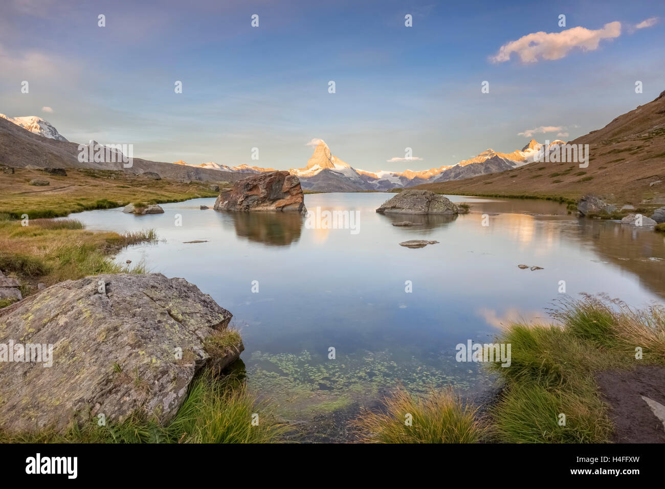 Stellisee switzerland hi-res stock photography and images - Alamy