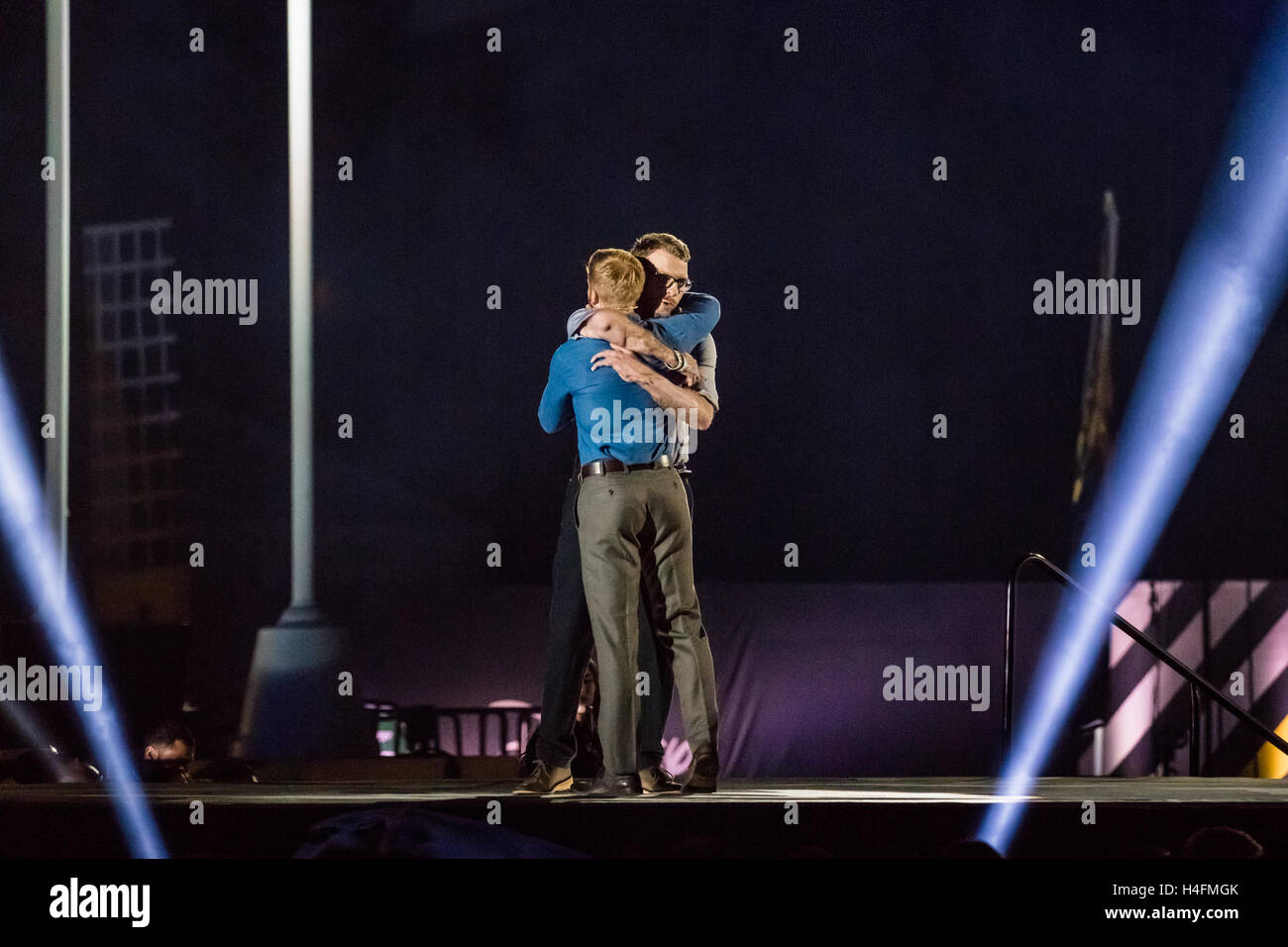 Royal Marine veteran and Invictus Games Ambassador JJ Chalmers gets a ...