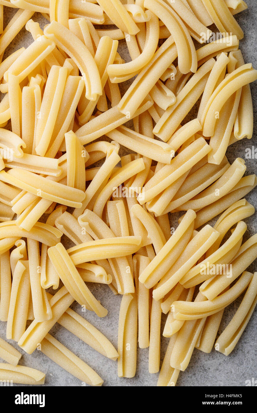 raw pasta pattern, concrete food background Stock Photo - Alamy