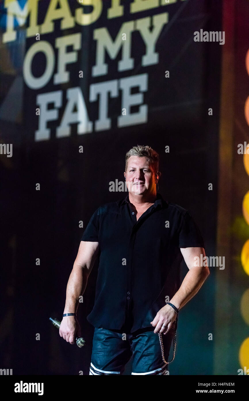 Gary LeVox, of Rascal Flatts, at the Closing Ceremony for the Invictus ...