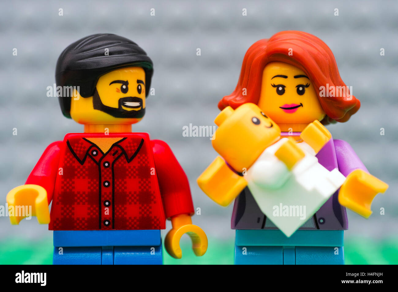 Lego minifigure family hi-res stock photography and images - Alamy