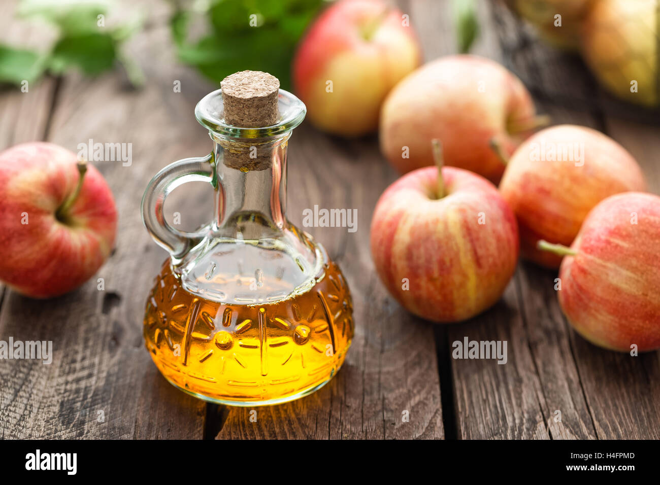 apple cider vinegar Stock Photo - Alamy