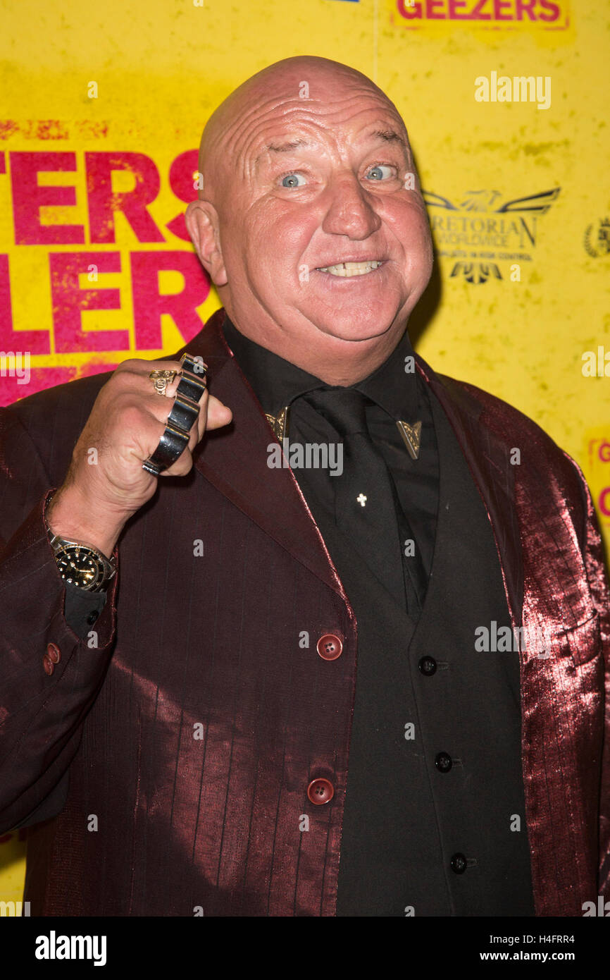 Dave courtney hi-res stock photography and images - Alamy