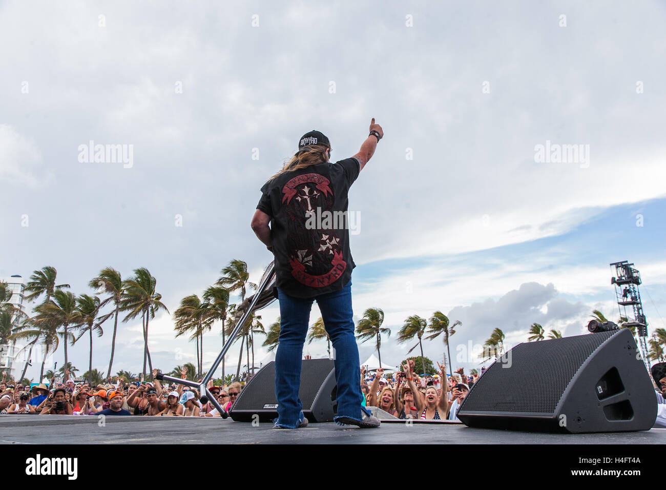 Lead singer Johnnie Van Zant of Lynyrd Skynyrd Band performs at the ...