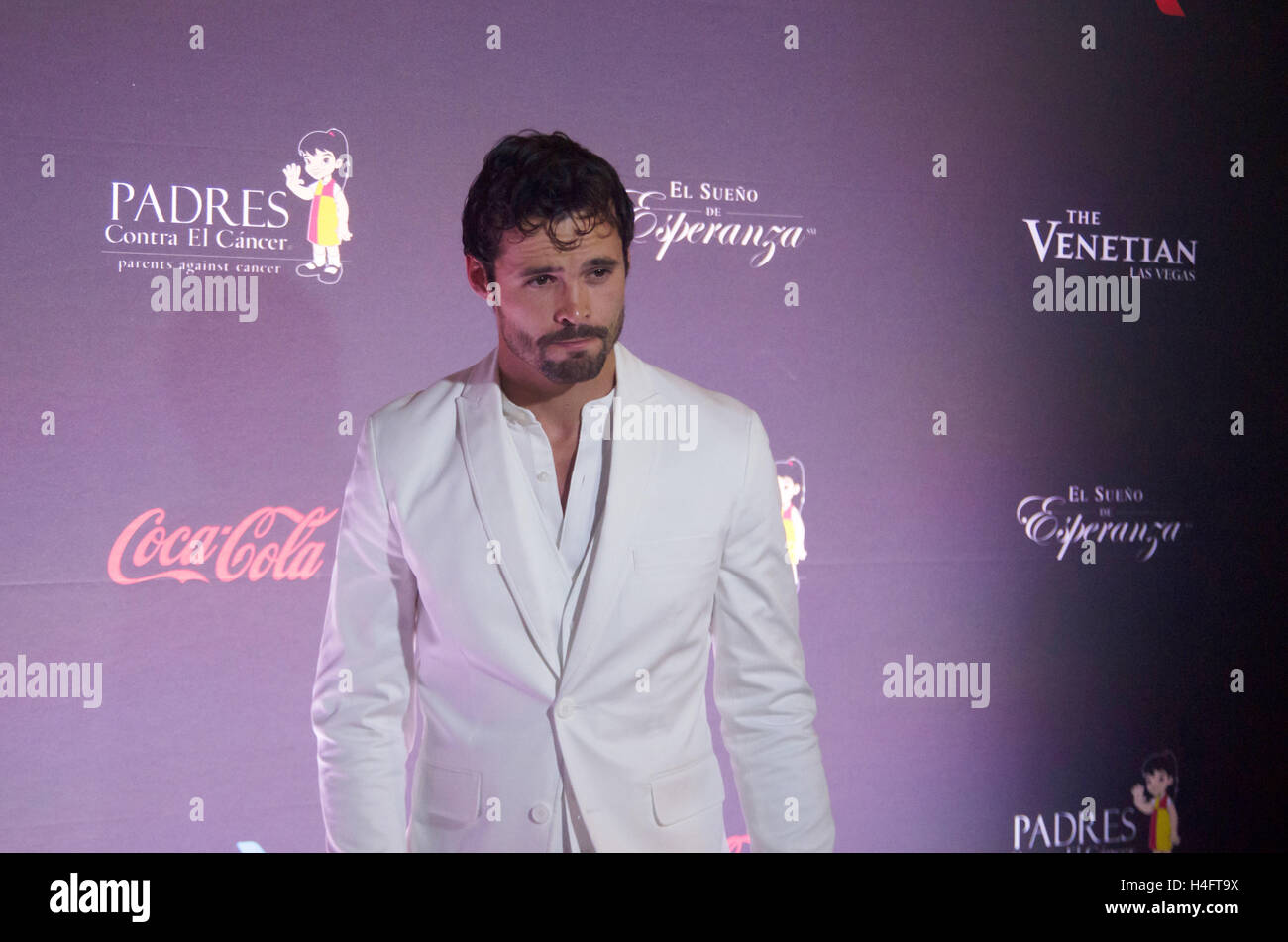 Alondra Santos, singer, on the red carpet at the 16th Annual El Sueno ...