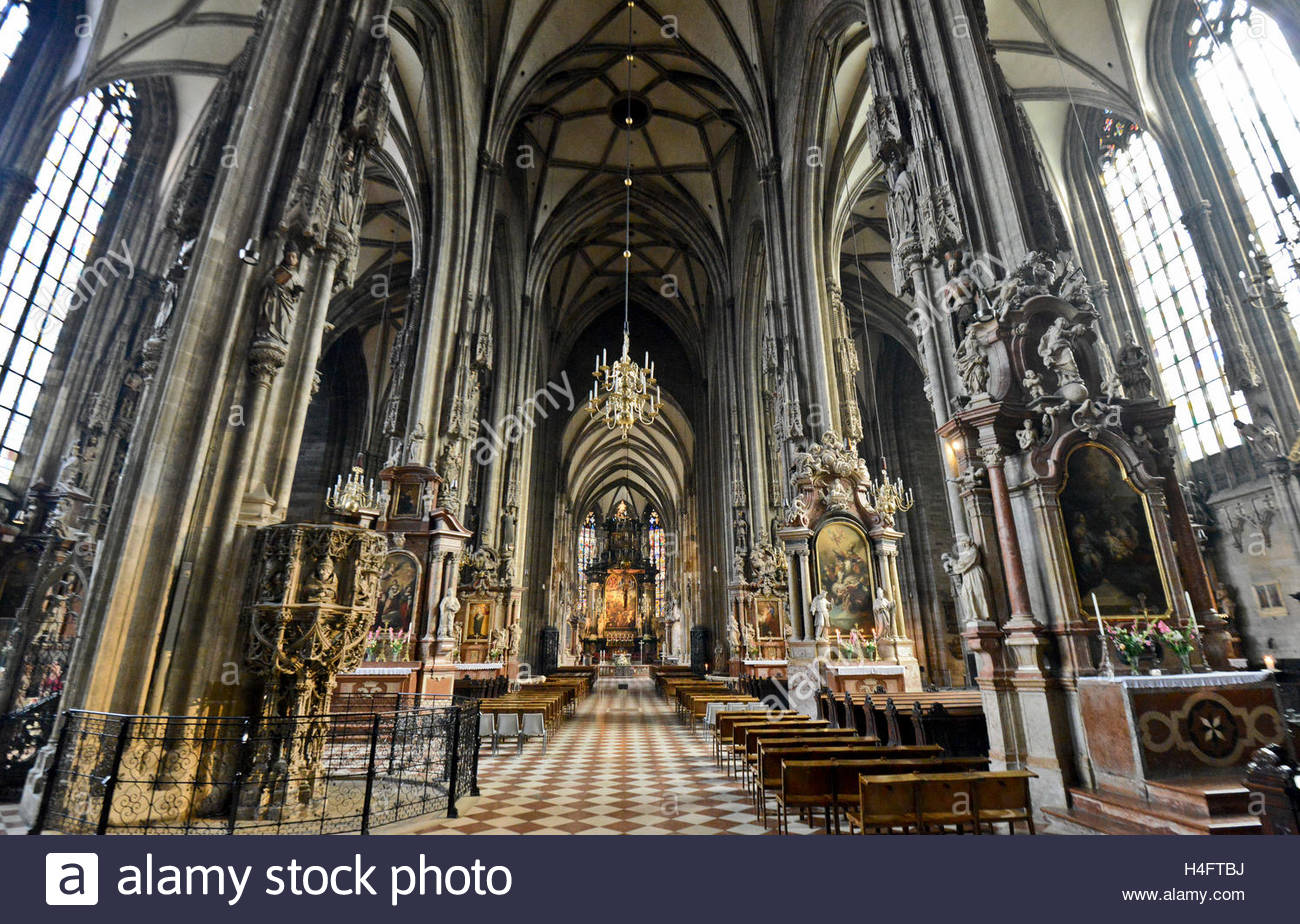 St. Stephen's Cathedral (Stephansdom) interior. Vienna, Austria Stock ...