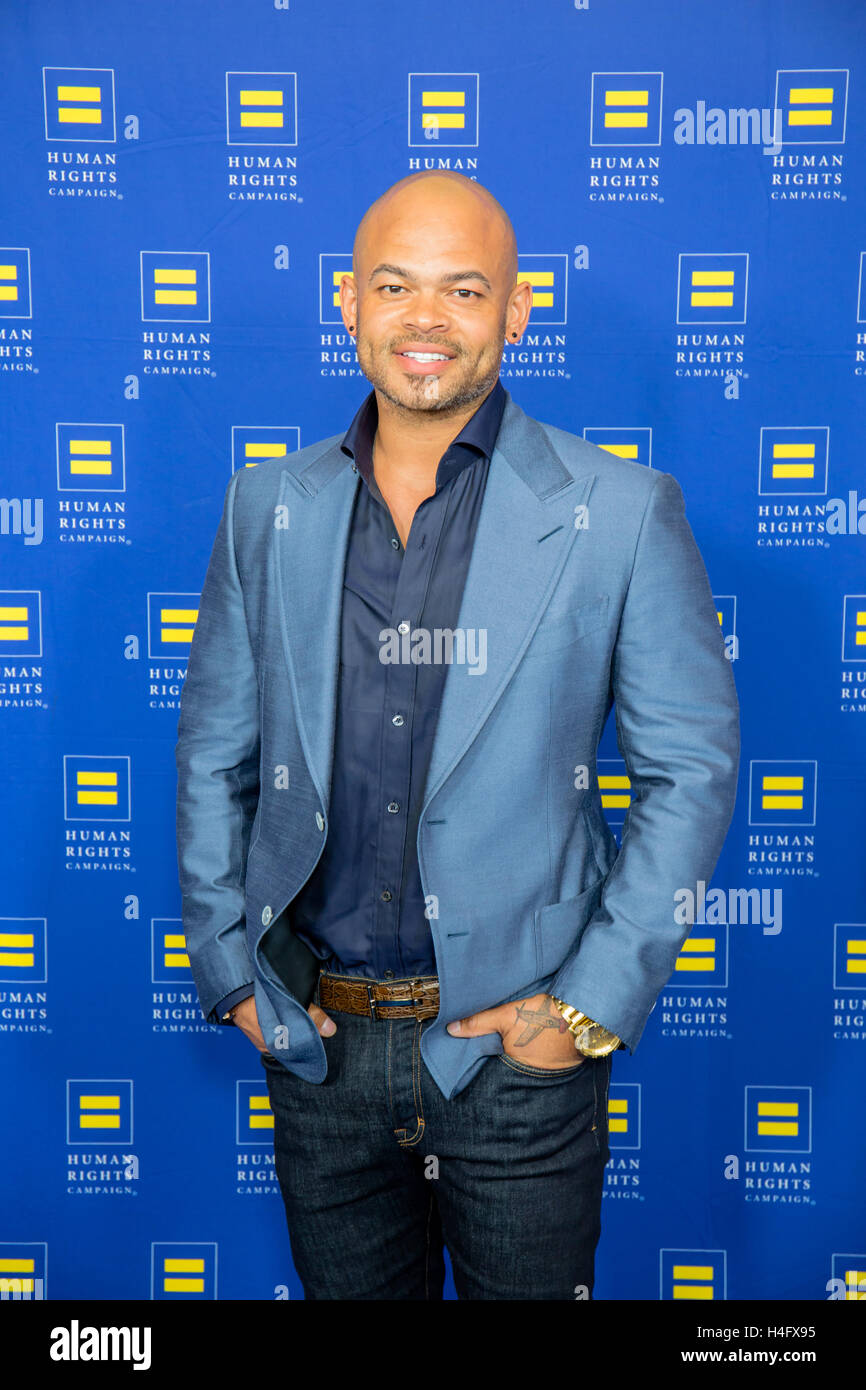 Anthony Hemingway attends the Human Rights Campaign Gala at the JW ...