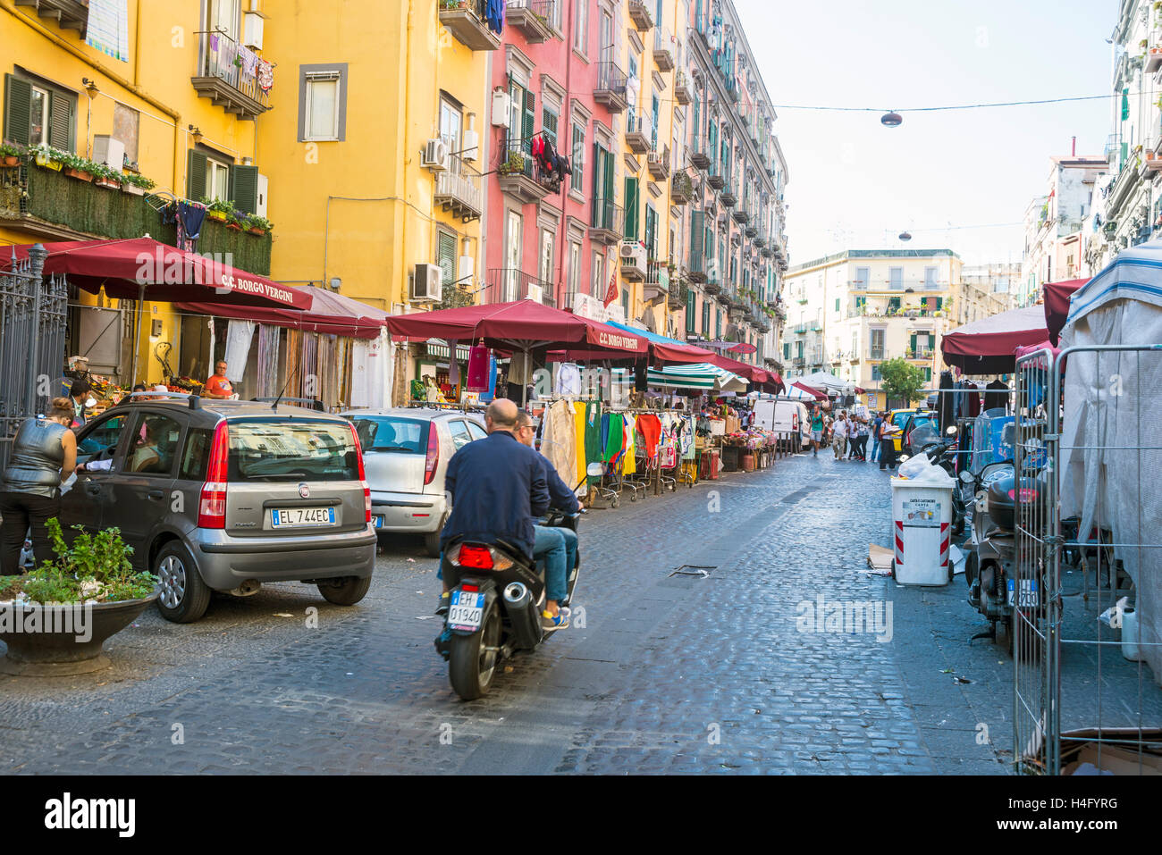 Naples italy street hi-res stock photography and images - Alamy