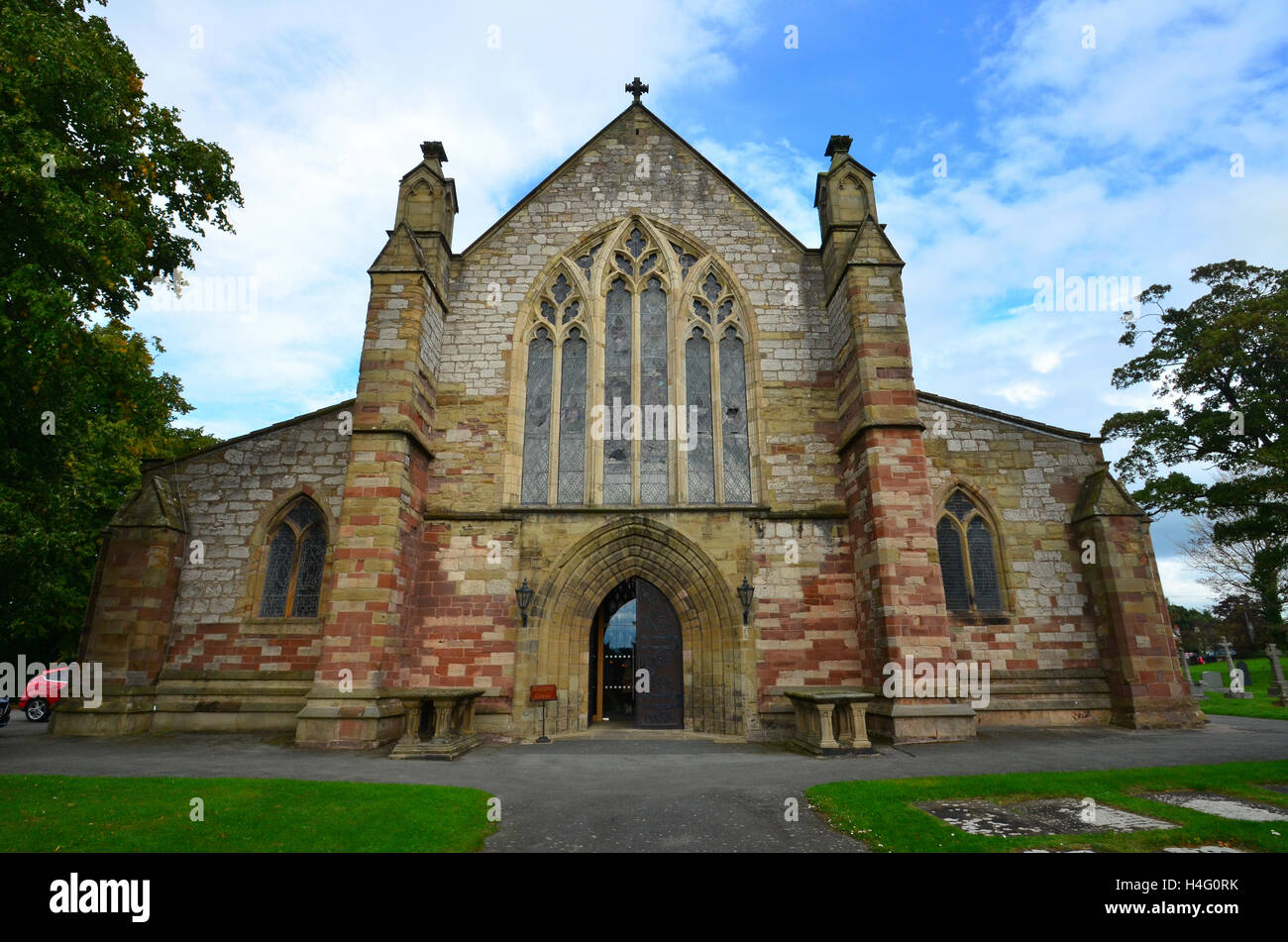 St asaph’s cathedral hi-res stock photography and images - Alamy
