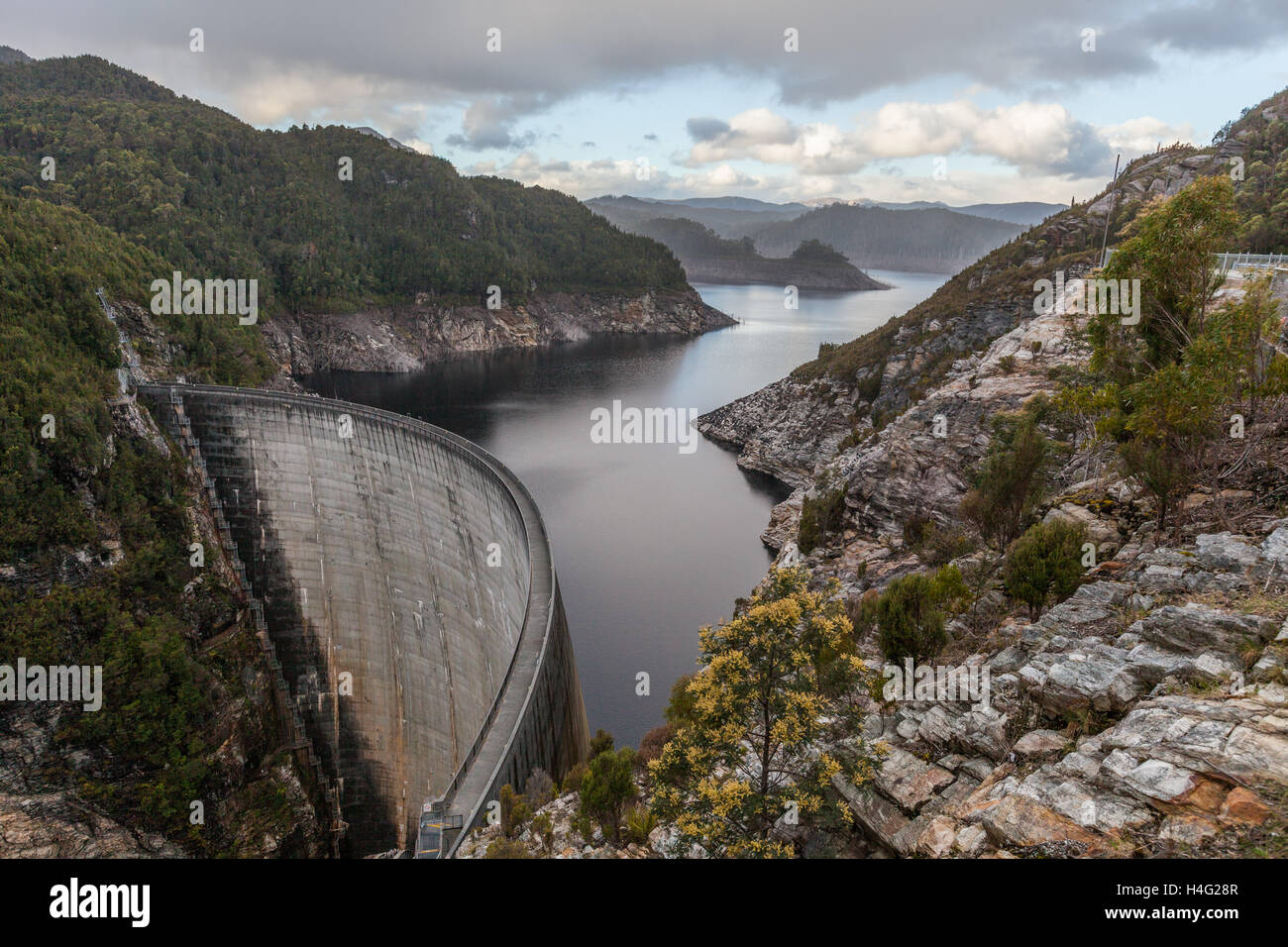 Gordon Dam and lake. Southwest, Tasmania, Australia Stock Photo - Alamy
