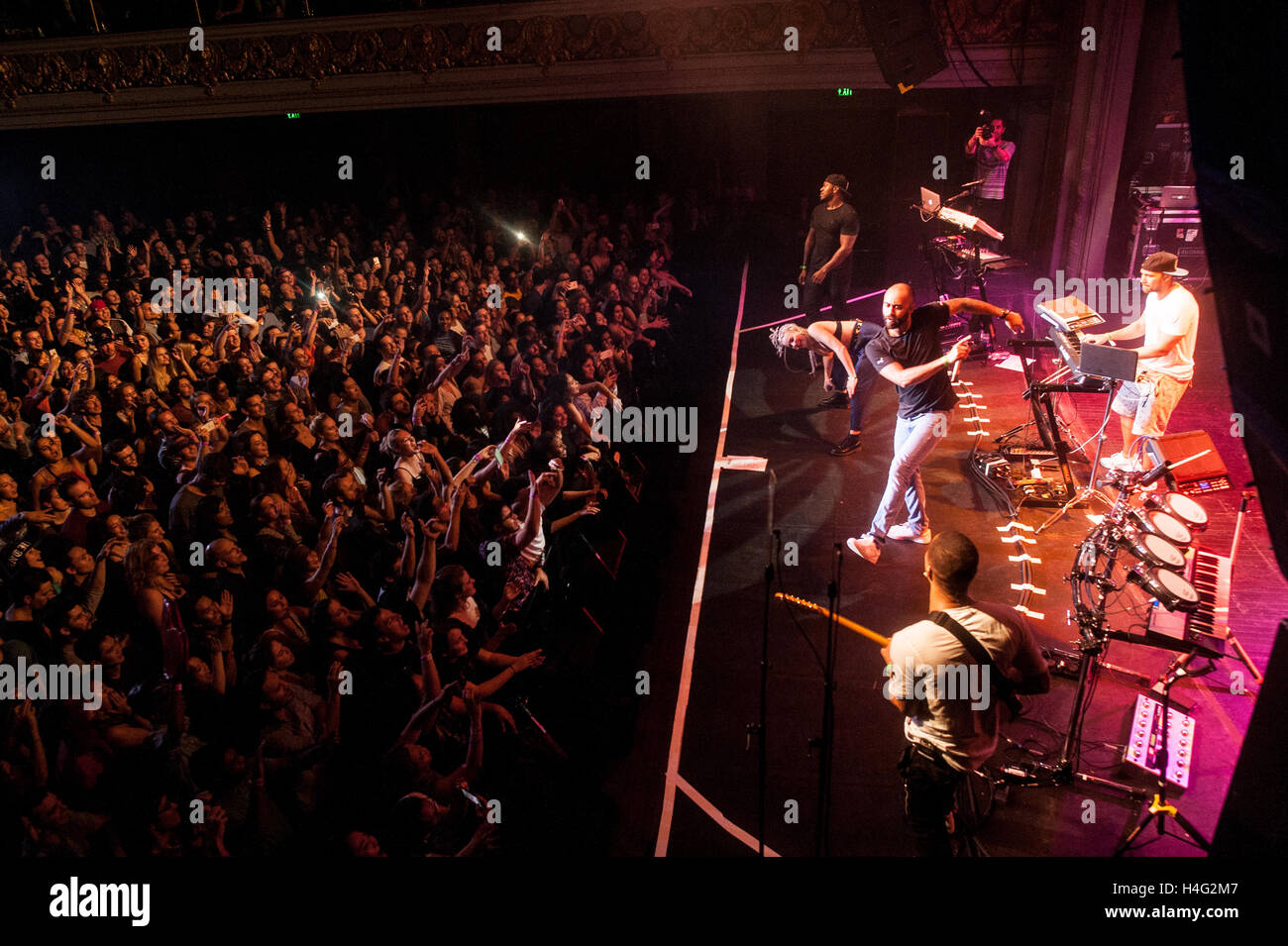 Regency ballroom hi-res stock photography and images - Alamy