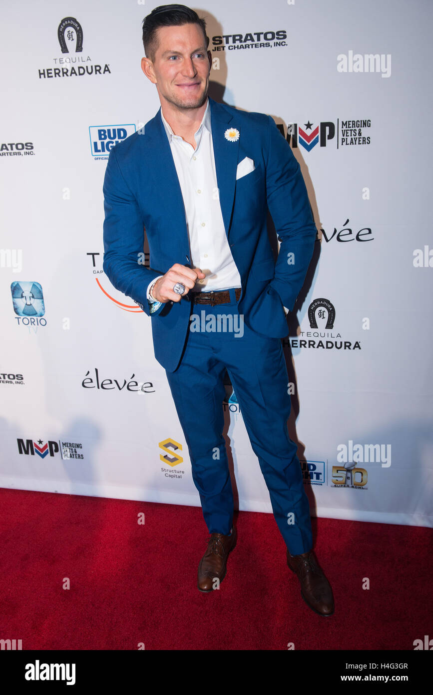 Steve Weatherford poses for a photo at the Glazer Palooza + Suits ...