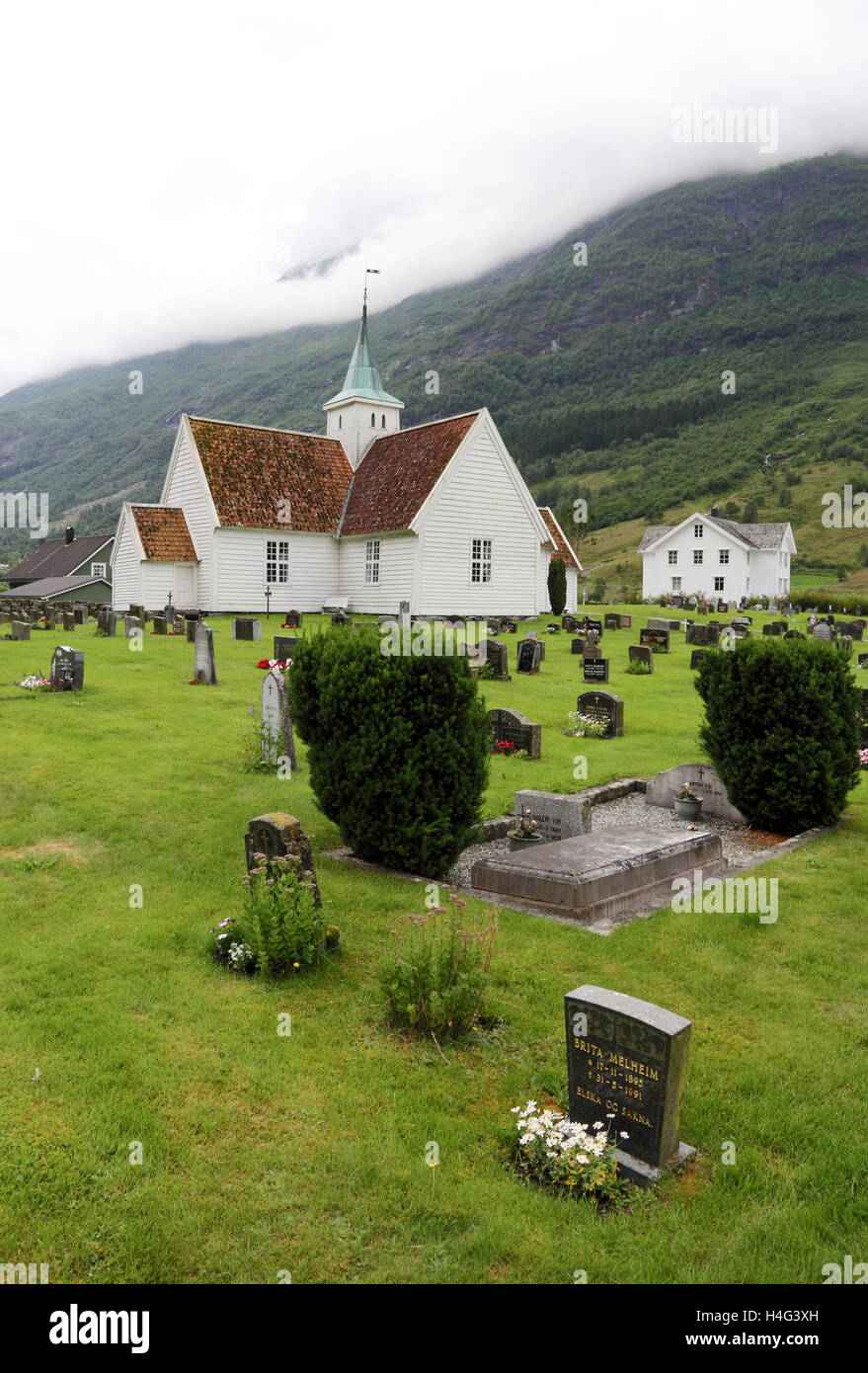 Old olden church hi-res stock photography and images - Alamy